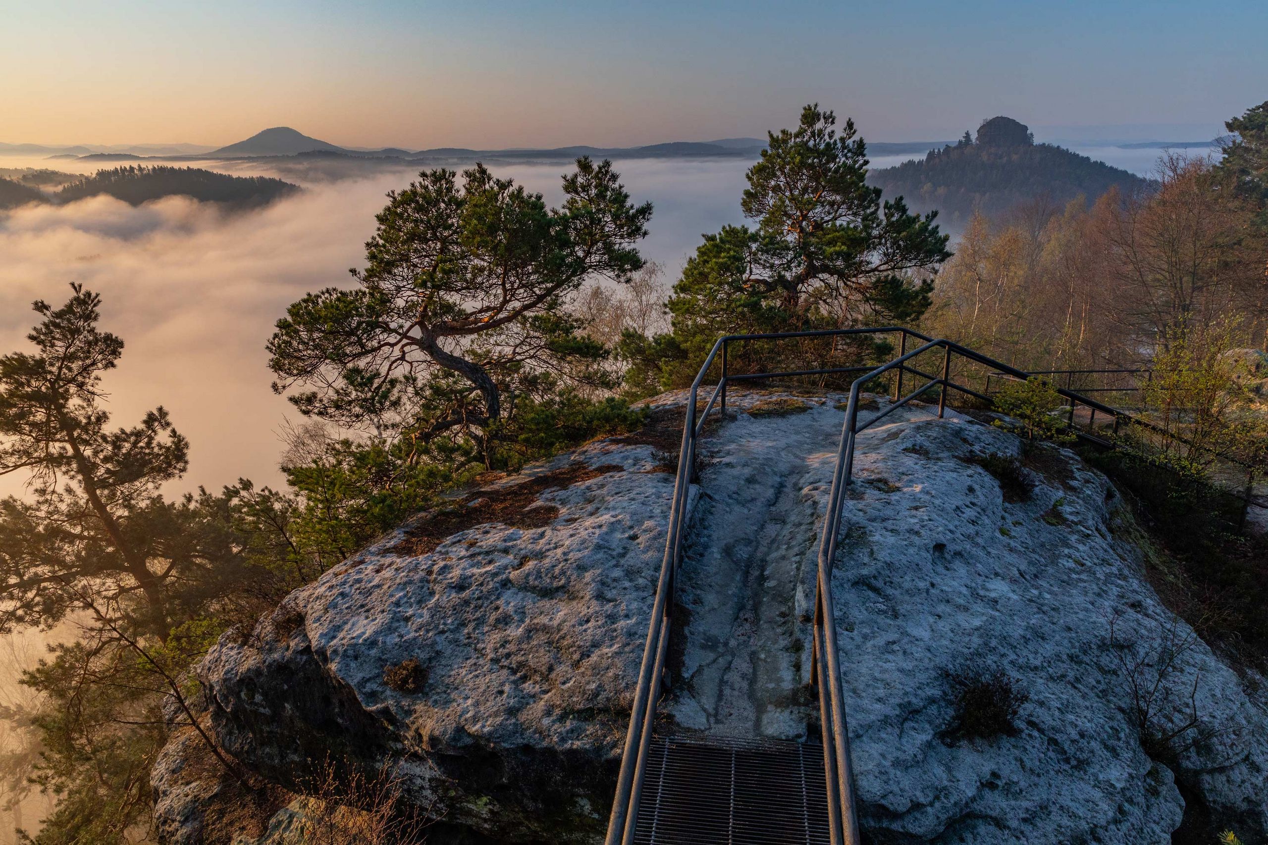 ️ Caspar David Friedrich "Wanderer über dem Nebelmeer"